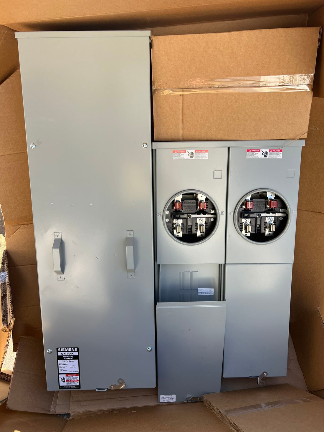 Siemens WEPK4212 400-Amp 2-Gang 1-Phase Ring Type Cover, EUSERC Certif ...